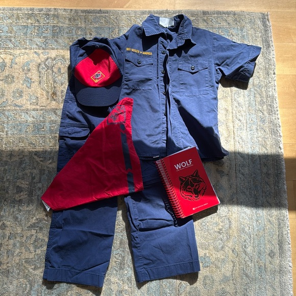 Scouting America | Other | Official Boy Scouts Of America Wolf Cub ...